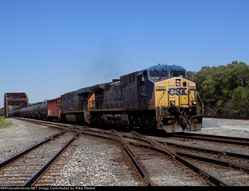 CSX 330